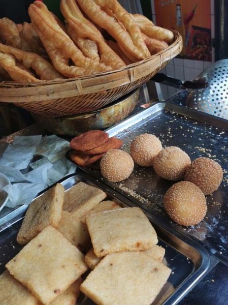 重庆特色早餐有哪些_重庆人早上吃什么-第1张图片-山城妙识