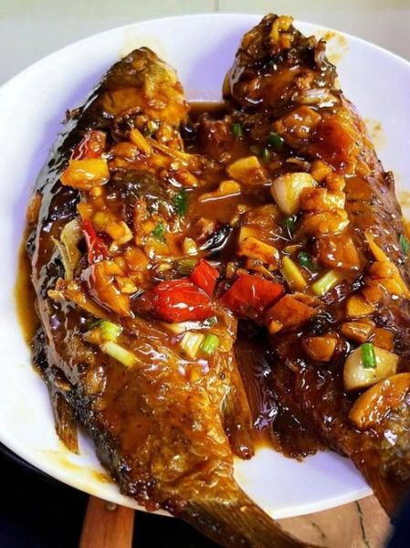 红烧小鲫鱼怎么做才入味_红烧小鲫鱼最正宗的做法视频-第3张图片-山城妙识 红烧小鲫鱼怎么做才入味_红烧小鲫鱼最正宗的做法视频-第3张图片-山城妙识