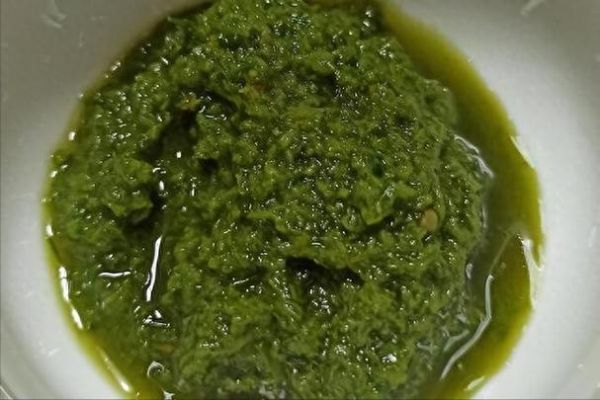 韭菜花怎么腌制好吃_韭菜花酱的做法视频-第3张图片-山城妙识