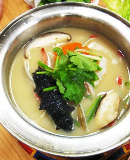 黑鱼木耳汤的功效_孕妇可以喝吗-第1张图片-山城妙识