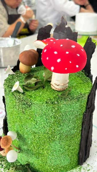 翻糖可以吃吗_翻糖蛋糕安全吗-第1张图片-山城妙识