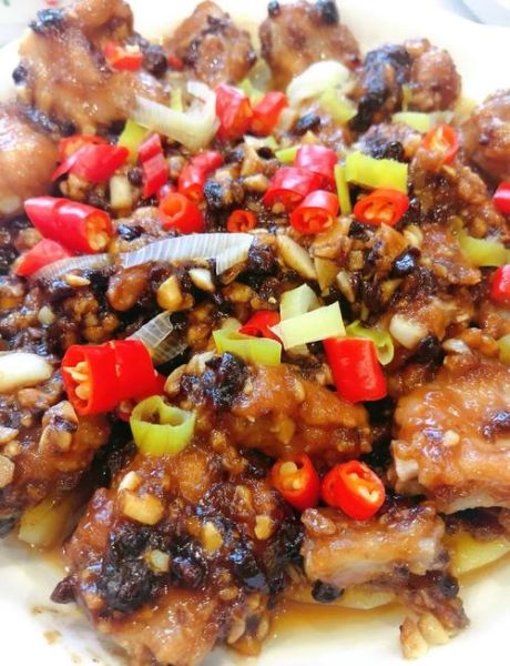 蒸排骨怎么做_蒸排骨要焯水吗-第1张图片-山城妙识