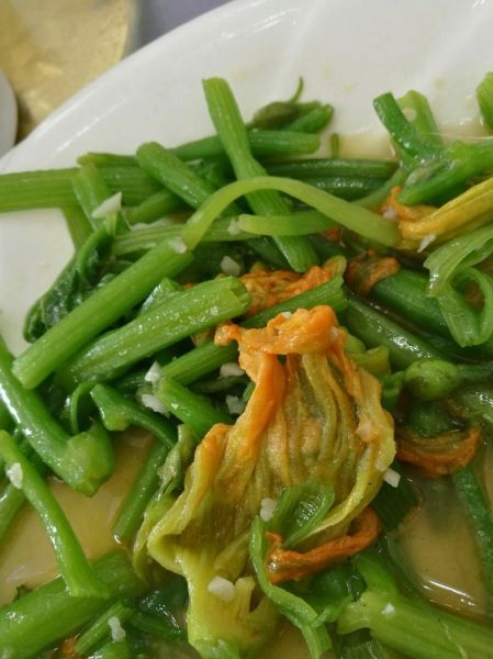 南瓜叶怎么做好吃_南瓜叶的家常做法大全-第2张图片-山城妙识