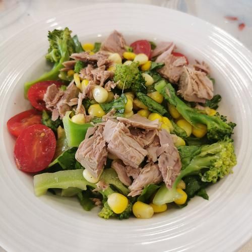 金枪鱼沙拉热量_减肥能吃吗-第2张图片-山城妙识 金枪鱼沙拉热量_减肥能吃吗-第2张图片-山城妙识