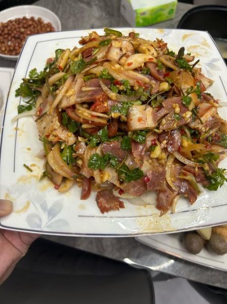 猪头肉怎么凉拌好吃_猪头肉凉拌做法大全-第2张图片-山城妙识 猪头肉怎么凉拌好吃_猪头肉凉拌做法大全-第2张图片-山城妙识