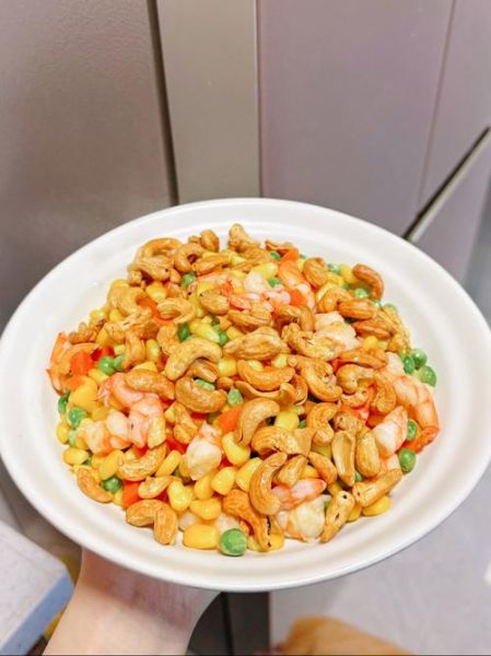 腰果虾仁的营养价值_腰果虾仁吃了会胖吗-第1张图片-山城妙识 腰果虾仁的营养价值_腰果虾仁吃了会胖吗-第1张图片-山城妙识