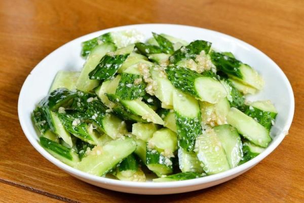 蒜泥黄瓜片怎么做_蒜泥黄瓜片需要焯水吗-第2张图片-山城妙识 蒜泥黄瓜片怎么做_蒜泥黄瓜片需要焯水吗-第2张图片-山城妙识