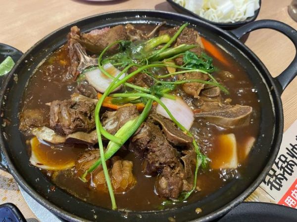 羊肉锅子怎么做_羊肉锅子放什么料-第3张图片-山城妙识