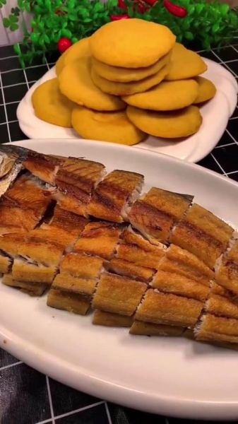 家常煎鲅鱼怎么做_煎鲅鱼不破皮技巧-第1张图片-山城妙识