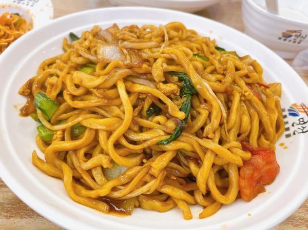 炒面的做法大全家常图片_炒面怎么做好吃又简单-第2张图片-山城妙识