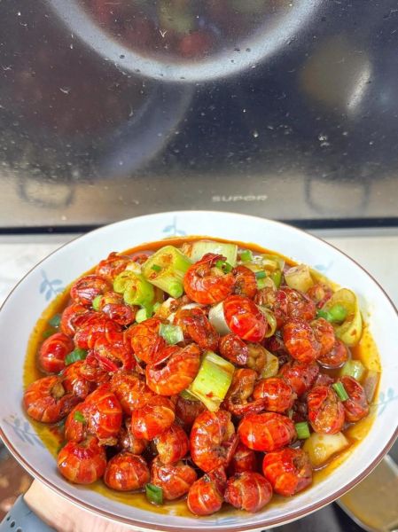 香辣虾球热量_香辣虾球减肥能吃吗-第2张图片-山城妙识 香辣虾球热量_香辣虾球减肥能吃吗-第2张图片-山城妙识