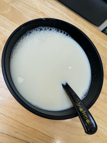 豆浆图片大全大图_豆浆怎么做最香浓-第1张图片-山城妙识