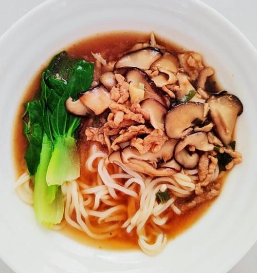 肉丝面怎么做简单又好吃_家常肉丝面做法-第1张图片-山城妙识