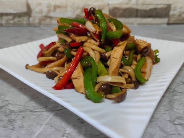 炒蟹味菇的家常做法窍门_蟹味菇怎么炒才好吃-第1张图片-山城妙识