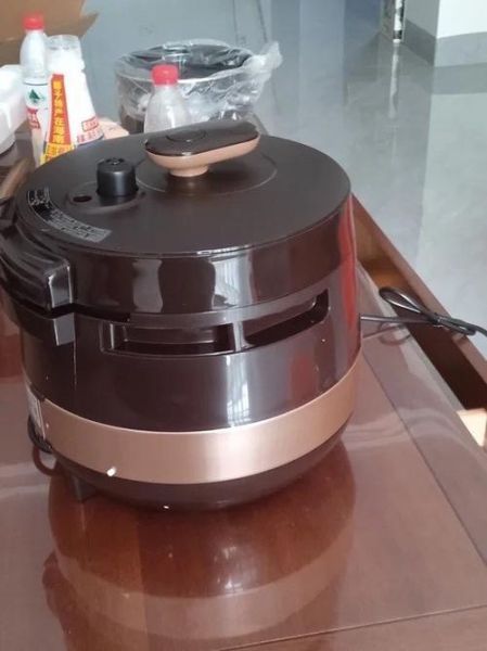 美的电饭压力锅哪款好_美的电饭压力锅价格区间-第2张图片-山城妙识 美的电饭压力锅哪款好_美的电饭压力锅价格区间-第2张图片-山城妙识