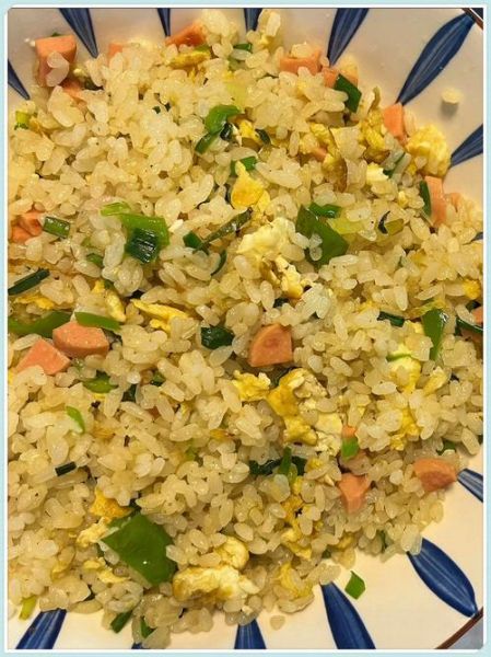 怎样炒米饭不粘锅_米饭怎么炒才粒粒分明-第1张图片-山城妙识