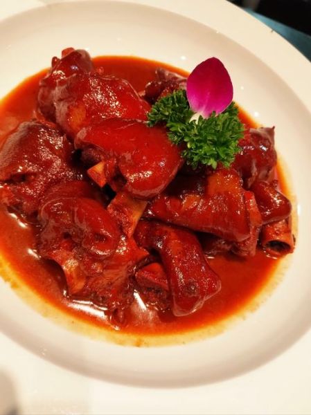 家庭酱猪手怎么做_酱猪手需要焯水吗-第3张图片-山城妙识