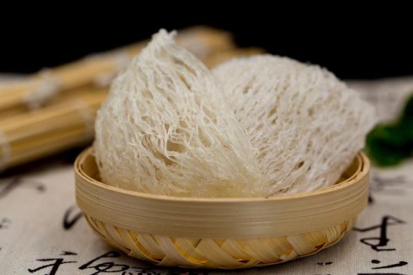 燕窝是什么燕子_金丝燕与白腹雨燕区别-第3张图片-山城妙识