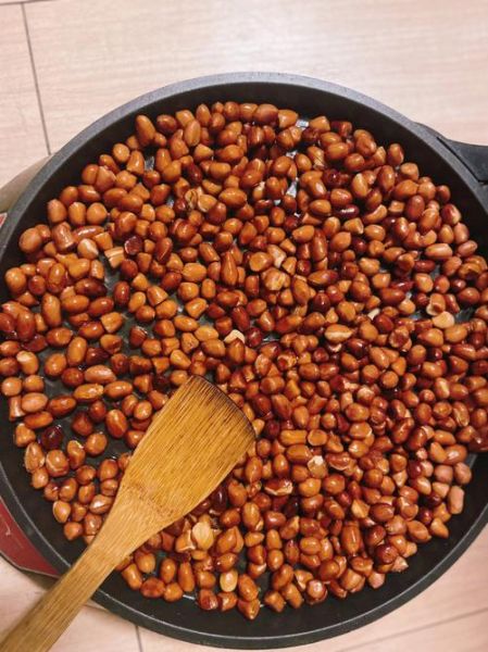 电饼铛花生米怎么做_电饼铛花生米需要几分钟-第2张图片-山城妙识