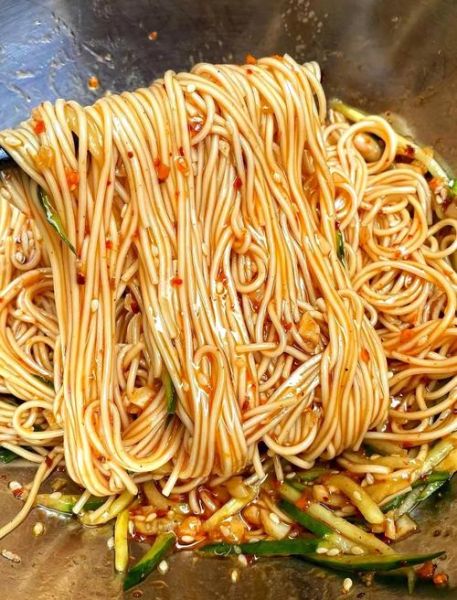 拌面配什么菜最好吃_拌面配菜怎么做简单又下饭-第2张图片-山城妙识