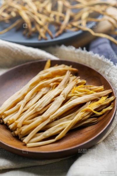 黄花菜怎么泡发_黄花菜家常做法大全-第1张图片-山城妙识