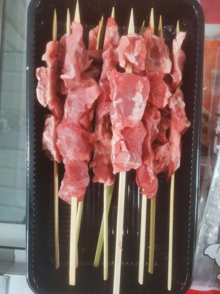 烤猪肉串怎么腌制_如何让肉串特别嫩-第3张图片-山城妙识