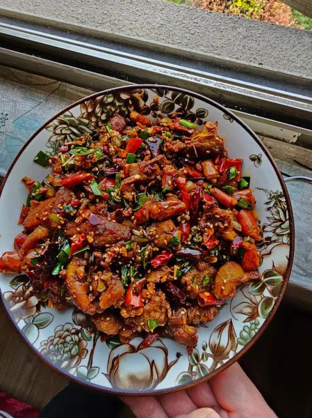 辣子鸡图片家常_辣子鸡怎么做才外酥里嫩-第3张图片-山城妙识