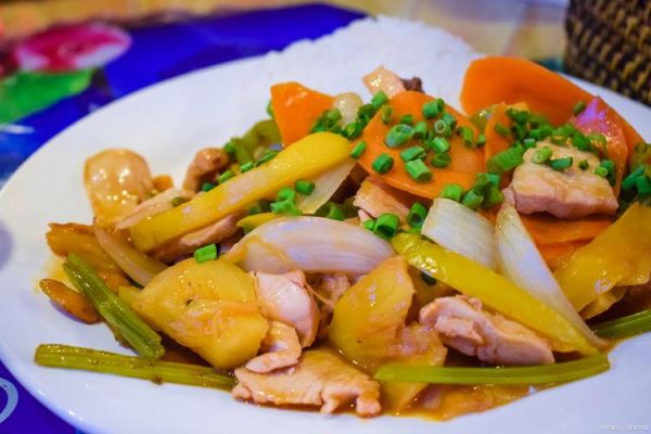 菠萝蜜丝炒肉怎么做_菠萝蜜丝炒肉好吃吗-第2张图片-山城妙识