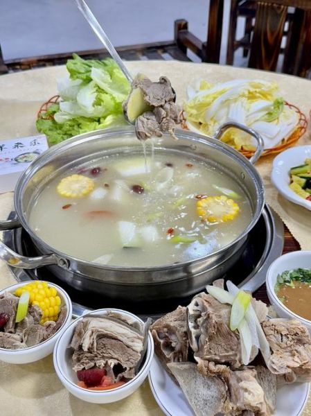 清汤羊肉火锅用什么底料_清汤羊肉火锅怎么做好吃-第2张图片-山城妙识 清汤羊肉火锅用什么底料_清汤羊肉火锅怎么做好吃-第2张图片-山城妙识