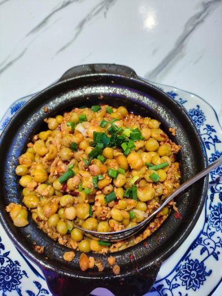 烂肉豌豆怎么做_烂肉豌豆的家常做法-第1张图片-山城妙识