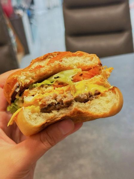 汉堡肉饼怎么做_汉堡肉饼怎么煎才嫩-第1张图片-山城妙识