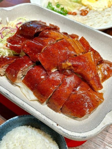 广式烧腊有哪些品种_广式烧腊怎么做才正宗-第1张图片-山城妙识