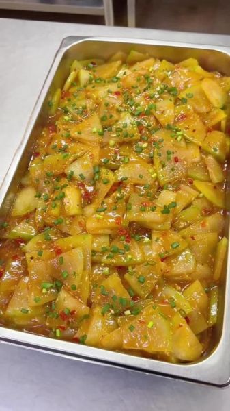 冬瓜大锅菜怎么做_冬瓜大锅菜家常做法-第2张图片-山城妙识