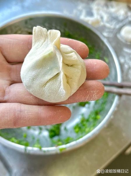 茴子白饺子馅怎么做_茴子白饺子馅怎么调才好吃-第2张图片-山城妙识