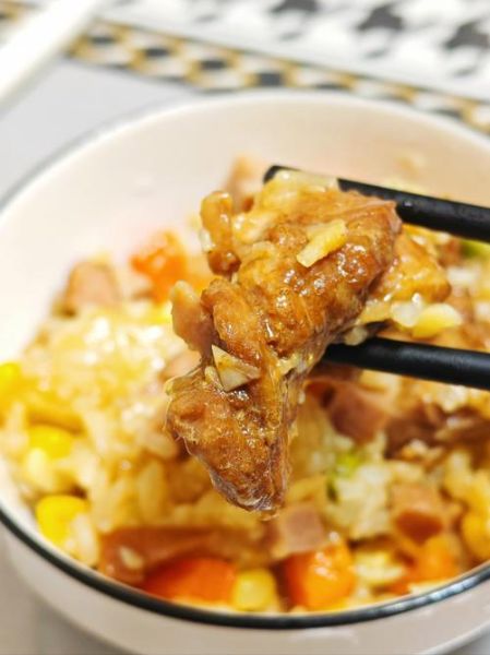 排骨米饭怎么做_排骨米饭视频教程-第1张图片-山城妙识 排骨米饭怎么做_排骨米饭视频教程-第1张图片-山城妙识