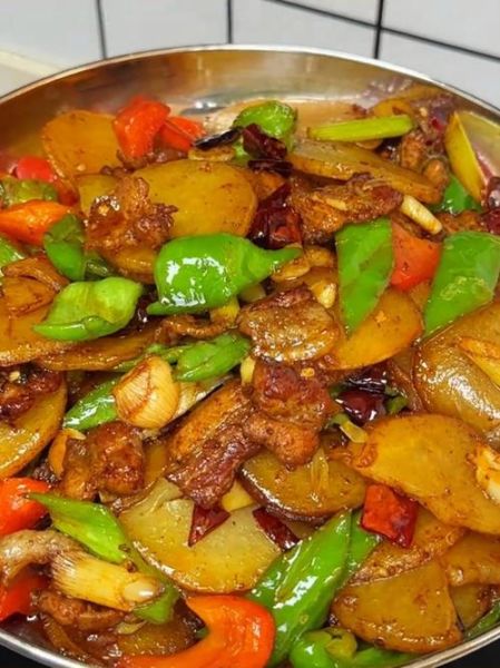 干锅土豆片怎么做_干锅土豆片用哪种土豆最好-第2张图片-山城妙识