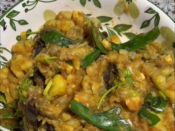 土豆拌茄子怎么做_土豆拌茄子需要焯水吗-第3张图片-山城妙识