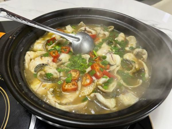 家庭清汤鱼火锅怎么做_清汤鱼火锅用什么鱼-第3张图片-山城妙识