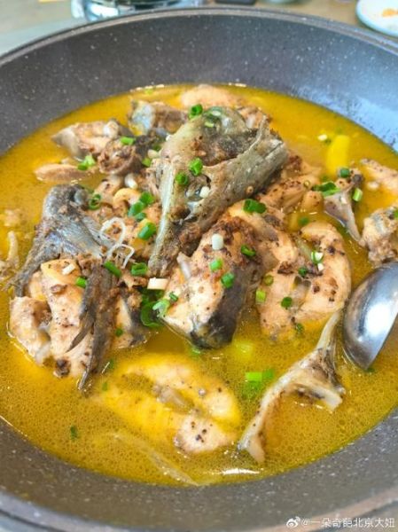 鲟鱼头怎么做好吃_鲟鱼头汤的家常做法-第2张图片-山城妙识