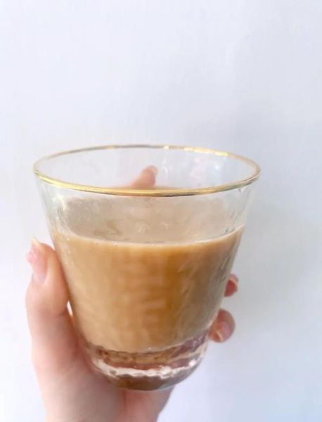 阿萨姆奶茶开盖多久不能喝_常温能放几小时-第1张图片-山城妙识 阿萨姆奶茶开盖多久不能喝_常温能放几小时-第1张图片-山城妙识