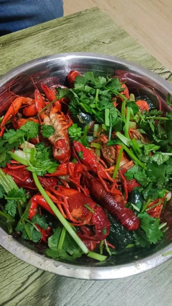 啤酒麻辣小龙虾怎么做_啤酒麻辣小龙虾做法-第3张图片-山城妙识