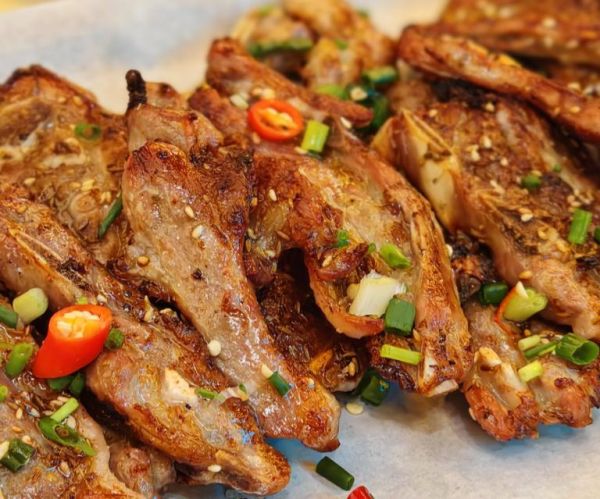 烤羊排图片大全高清_如何烤出外焦里嫩的羊排-第2张图片-山城妙识