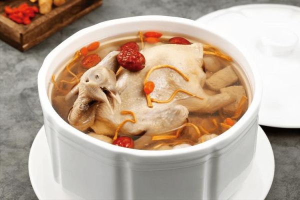 月子炖鸽子汤的做法_产后鸽子汤怎么炖最补-第3张图片-山城妙识