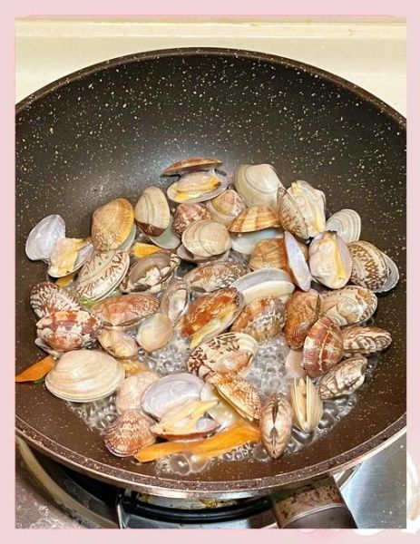 花蛤汤怎么煮_花蛤汤做法步骤-第2张图片-山城妙识