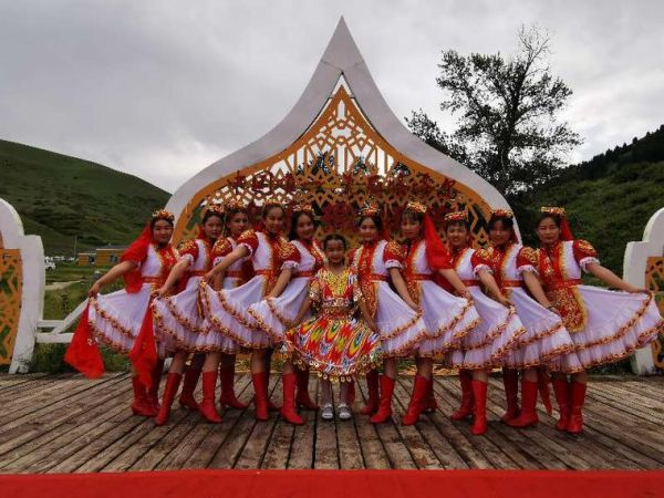 塔塔尔族起源哪里_塔塔尔族有哪些传统节日-第3张图片-山城妙识