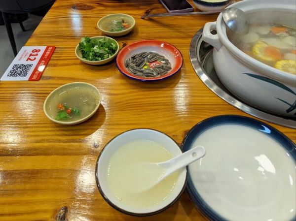 炖羊排怎么做好吃_炖羊排需要焯水吗-第3张图片-山城妙识