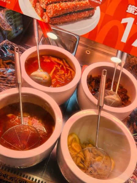 重庆麻辣鸡爪怎么做_重庆麻辣鸡爪哪家好吃-第3张图片-山城妙识