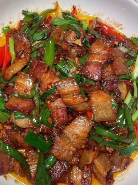 农家回锅肉怎么做_正宗回锅肉的家常做法-第3张图片-山城妙识