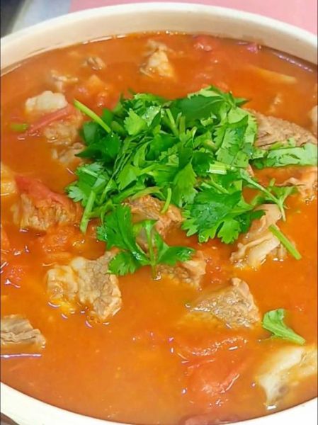 西红柿牛肉汤怎么炖好喝_西红柿牛肉汤的家常做法-第2张图片-山城妙识 西红柿牛肉汤怎么炖好喝_西红柿牛肉汤的家常做法-第2张图片-山城妙识