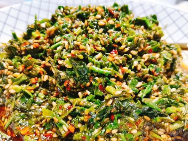 香椿芽怎么腌制好吃不坏_香椿芽腌制保存方法-第2张图片-山城妙识